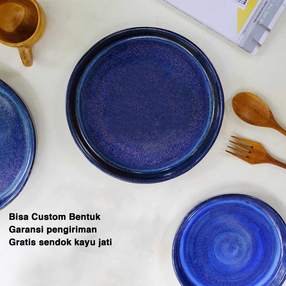 Deeplate Biru Naruna